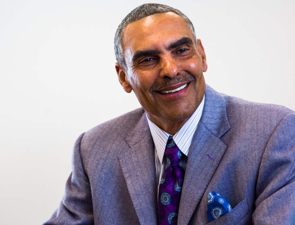 Holman Speaker Series Welcomes NFL Great - Truman Review